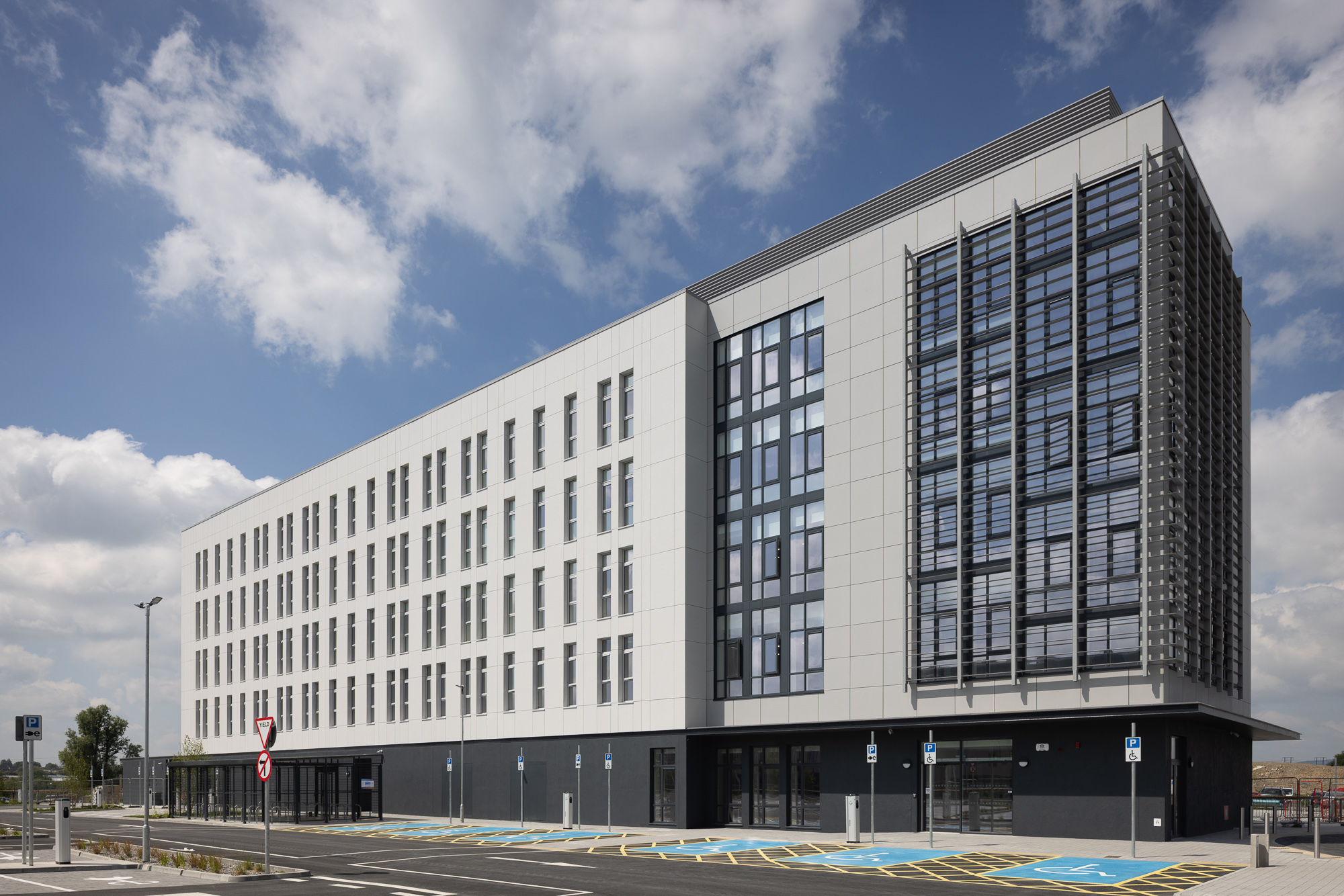 Medical Diagnostics Building – Healthcare M&E Design | Woods Engineering